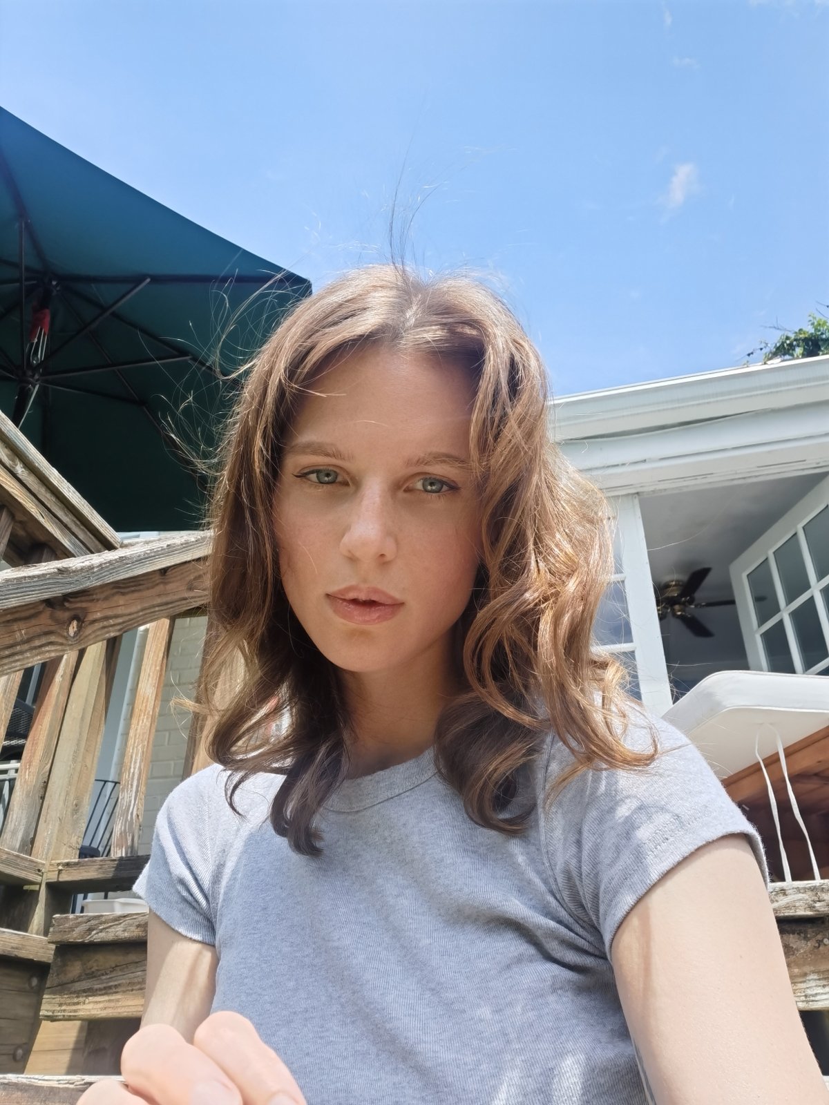 TW Pornstars - Ellaa91. Twitter. Happy sunday guys ☺️ I will be online ...