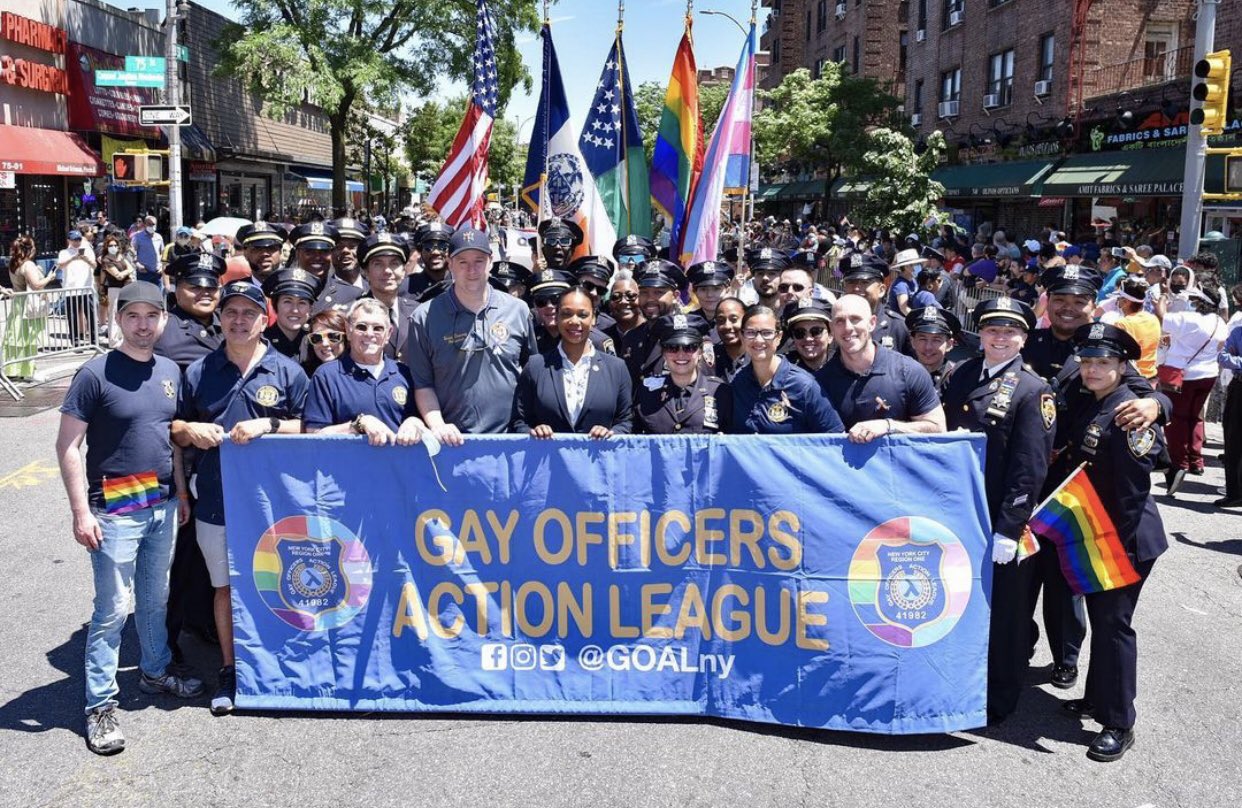 Commissioner Sewell On Twitter A Beautiful Day For A Parade In Nyc Members Of The Nypd