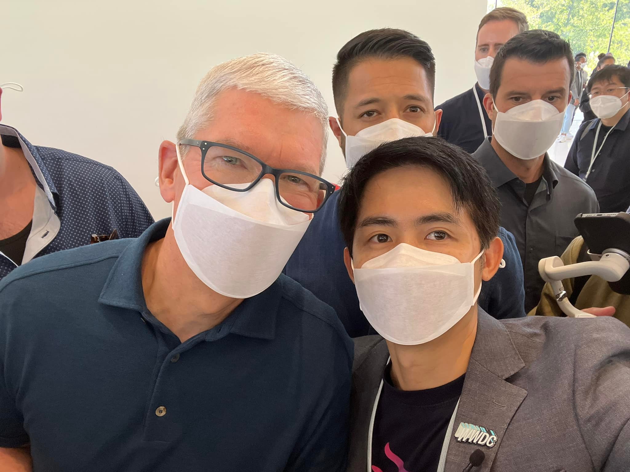 iPhoneMod.net on Twitter: "Mission Complete selfie with the Apple CEO ☺️ #Apple #iMoD #WWDC22 ...