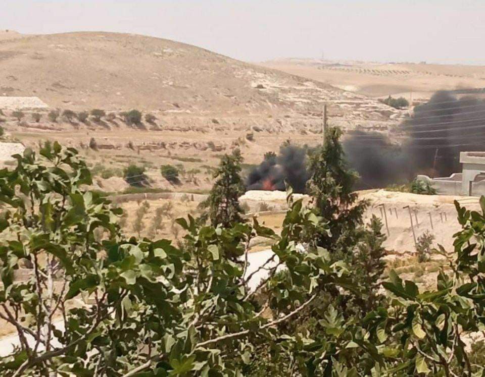 Syria: YPG/SDF destroyed tonight with an ATGM a SNA bulldozer on Marea ...