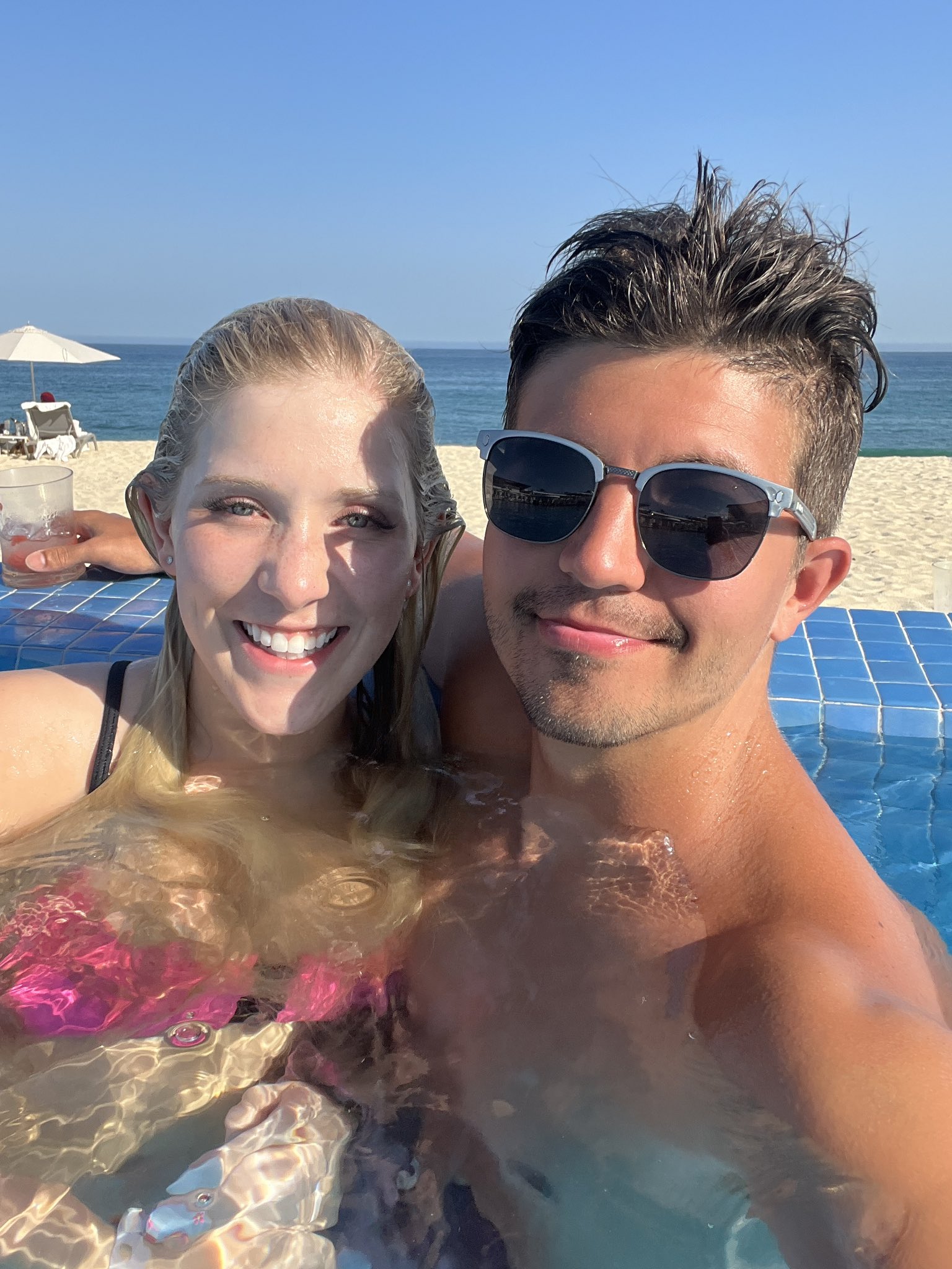 Brianna ~ Youtuber on Twitter: "Leaving paradise in 2 hrs 🥺 https://t.co/pqnmXpawSv" / Twitter