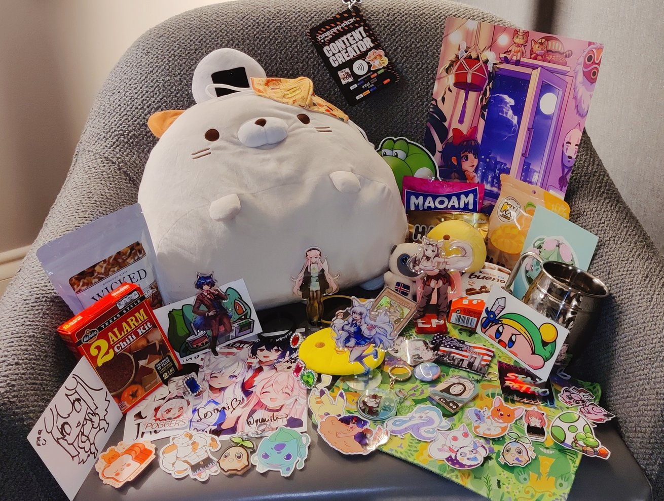 Lumi 🇫🇮 Vtuber on Twitter: "Time to return back to Finland! 🐺 Thank you Dreamhack for having us ...