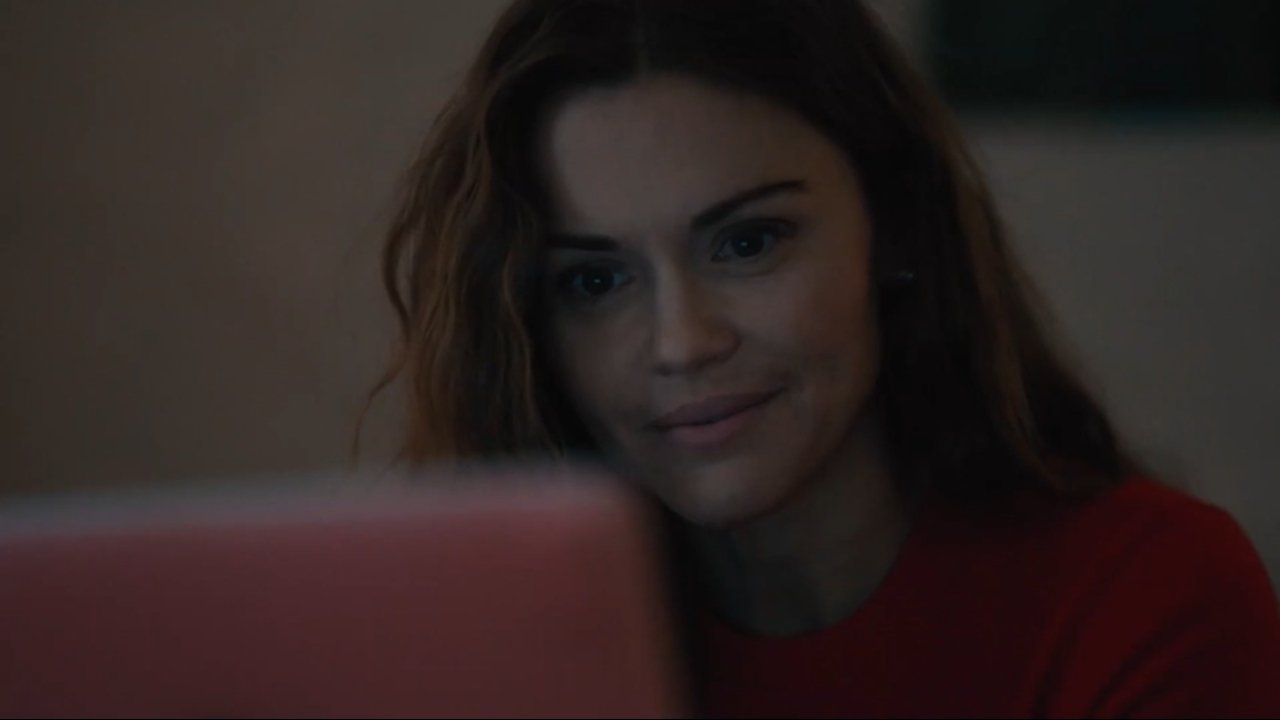 Holland Roden Brasil on Twitter: "holland roden as cassie childs (obsessed to death; 2022) https ...