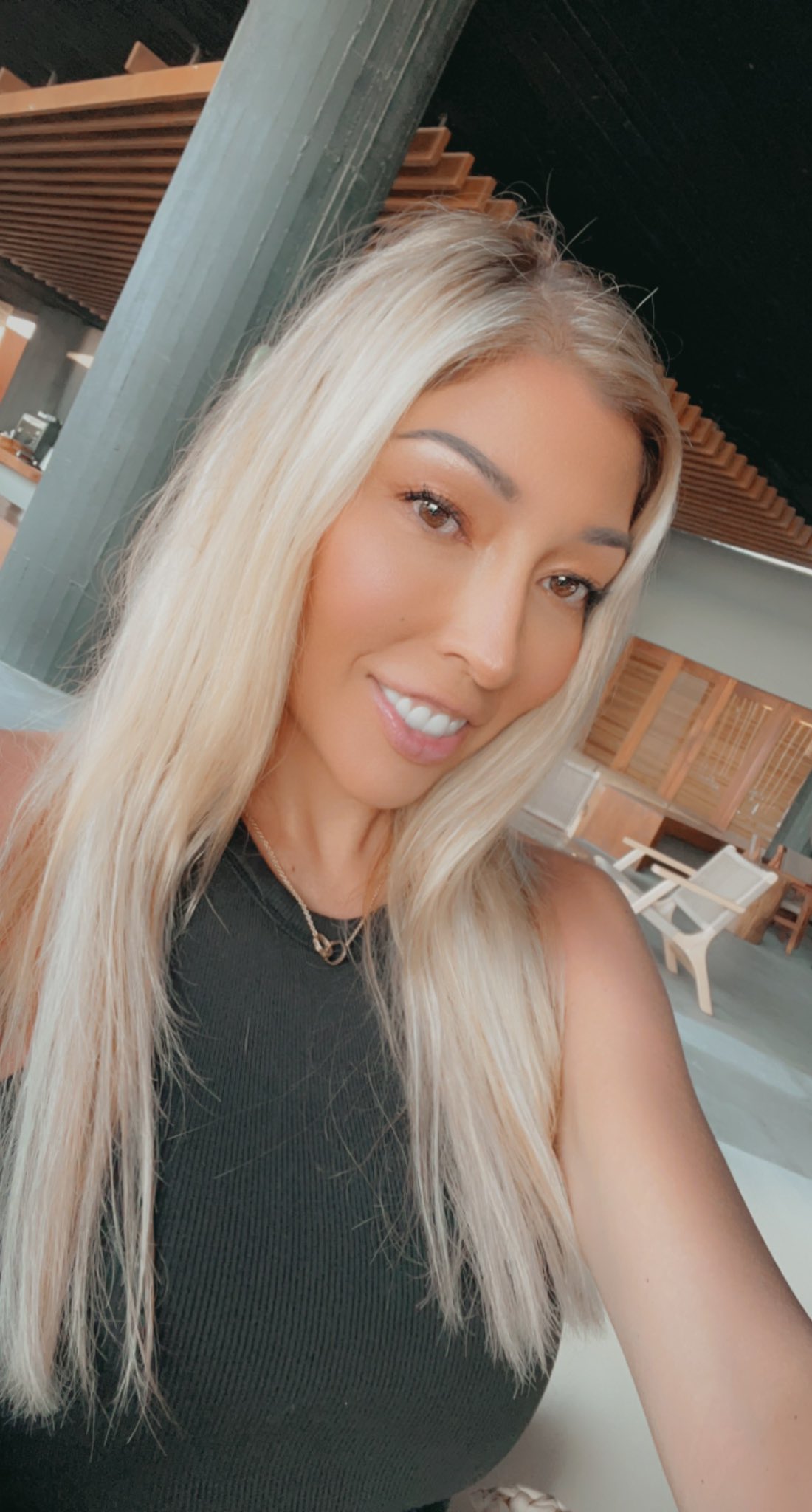 Bratty Nikki On Twitter How I Looked Last Night Vs How My Skin Felt 🔥