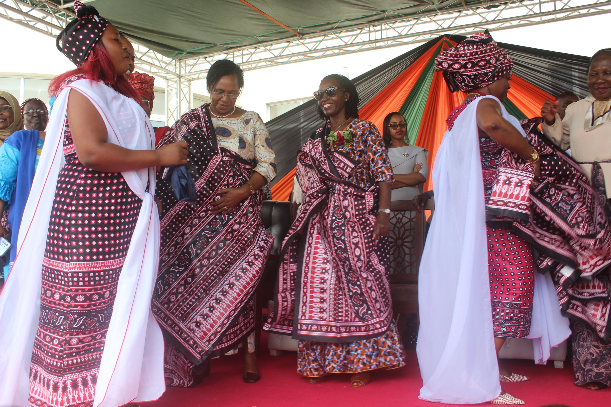 Kenya School of Government, Mombasa on Twitter: "Deputy Presidential Candidate Hon. Martha Karua ...