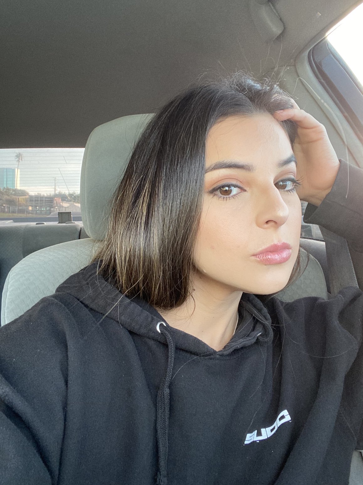 Tw Pornstars Phoebe Queen Twitter All Downhill From Here 1247 Pm 8 Jun 2022
