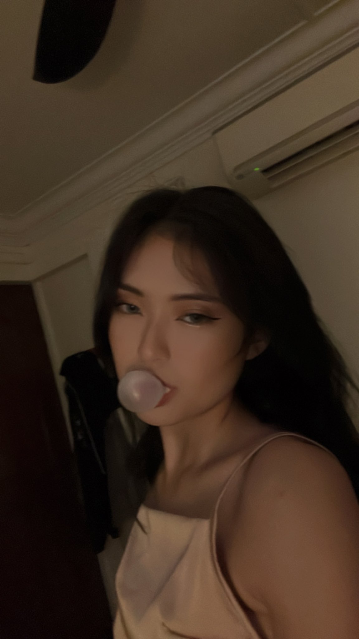 ˚ ༘♡ ⋆｡˚ on Twitter: "ynohtna https://t.co/QGfYUbqhfe" / Twitter