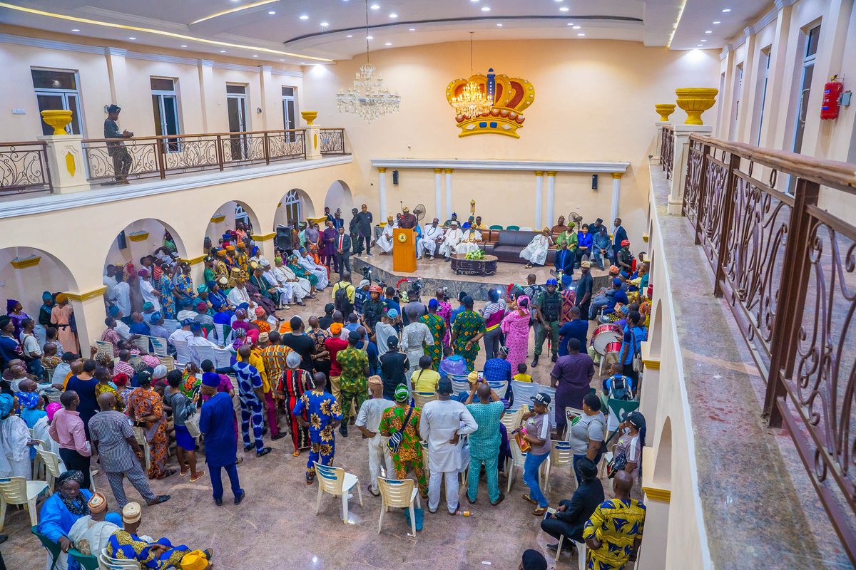 It was my pleasure to commission the Ibadan South West Local Government ...