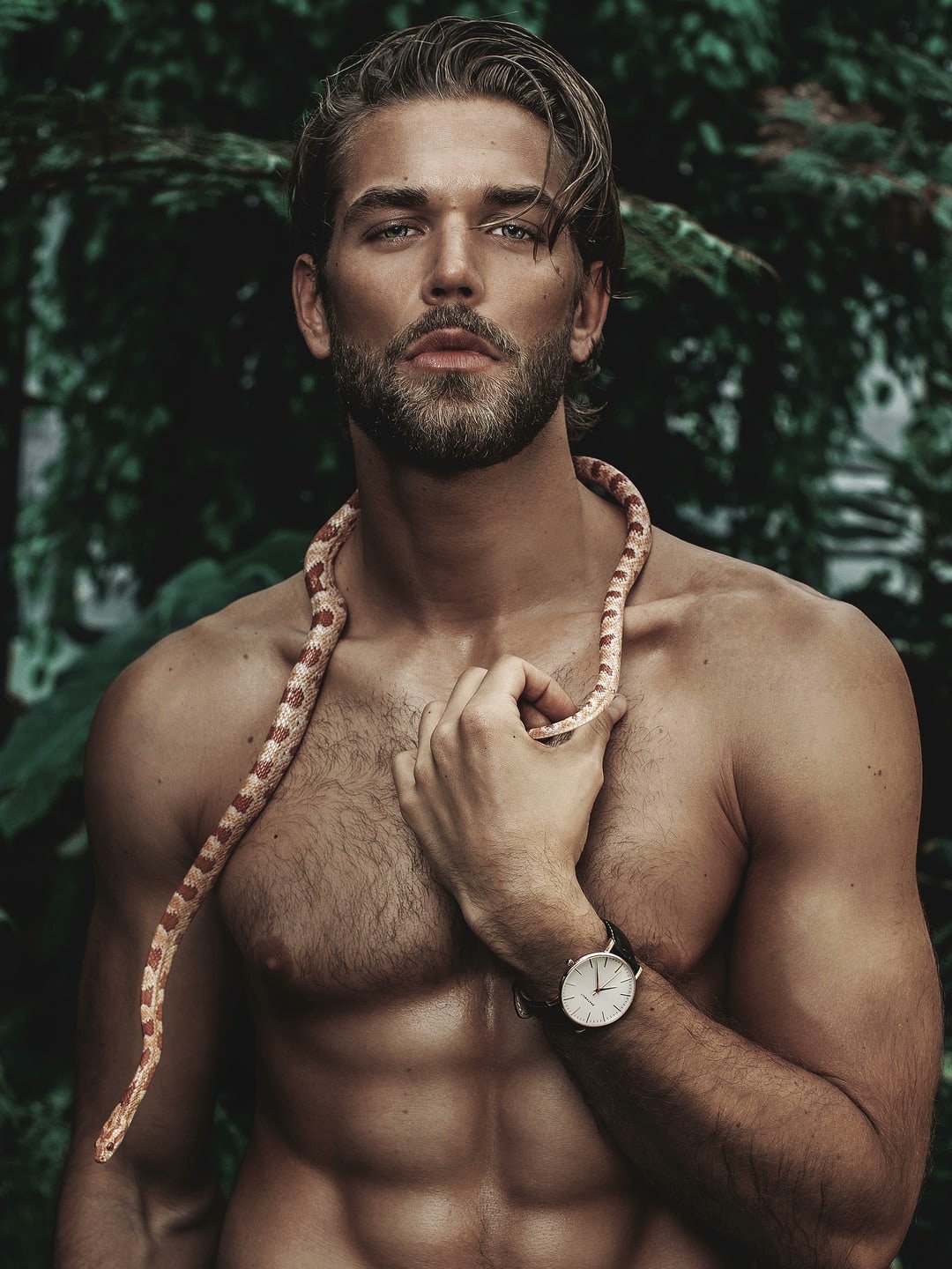 Ben Dahlhaus Body Ben Dahlhaus Shares His Summer Style Essentials