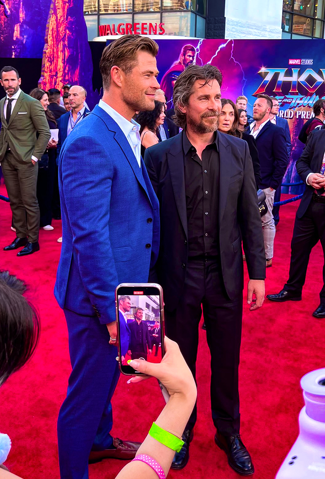 Chris Hemsworth Red Carpet