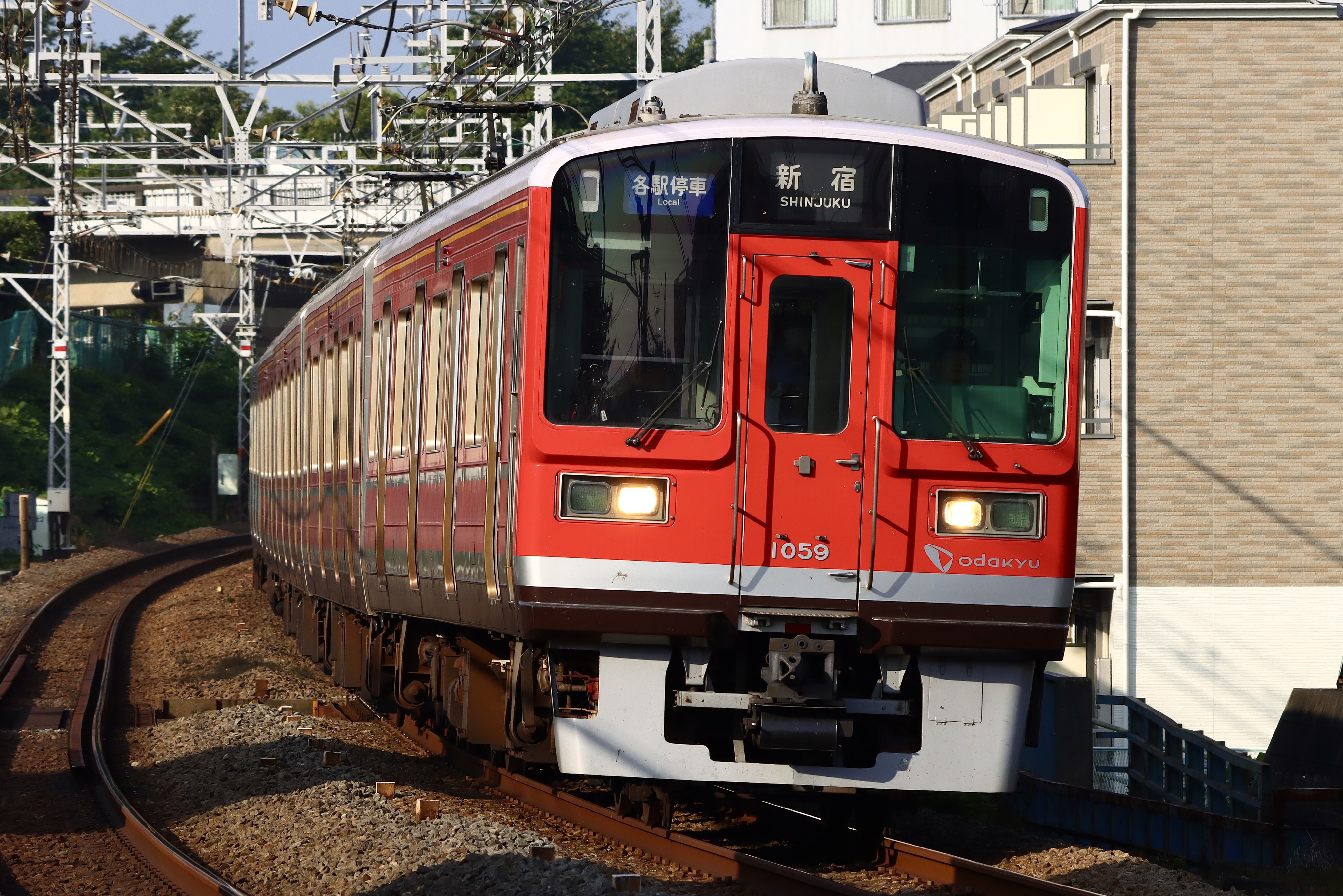 ワタシダ【Odapediaの中の人】 on Twitter: "赤い1000形が全線を駆け抜けた夢のような時間、まさかのもう2年近く前なのですね。。。 各駅停車ばかりを引っ張り出してみました ...