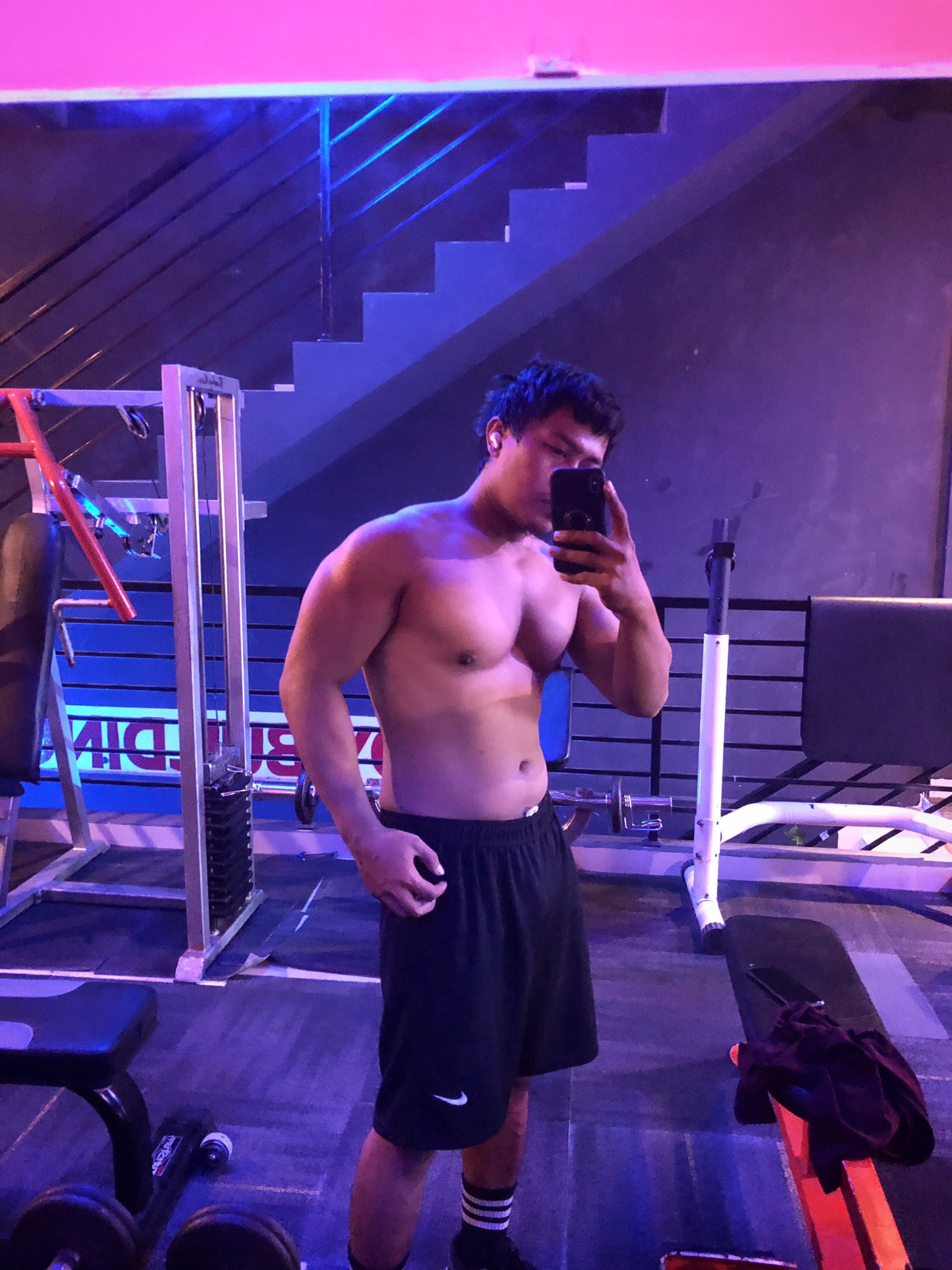 Zenitsu on Twitter: "Bukan tim roti sobek ygy https://t.co/qfpMLhVBcO" / Twitter