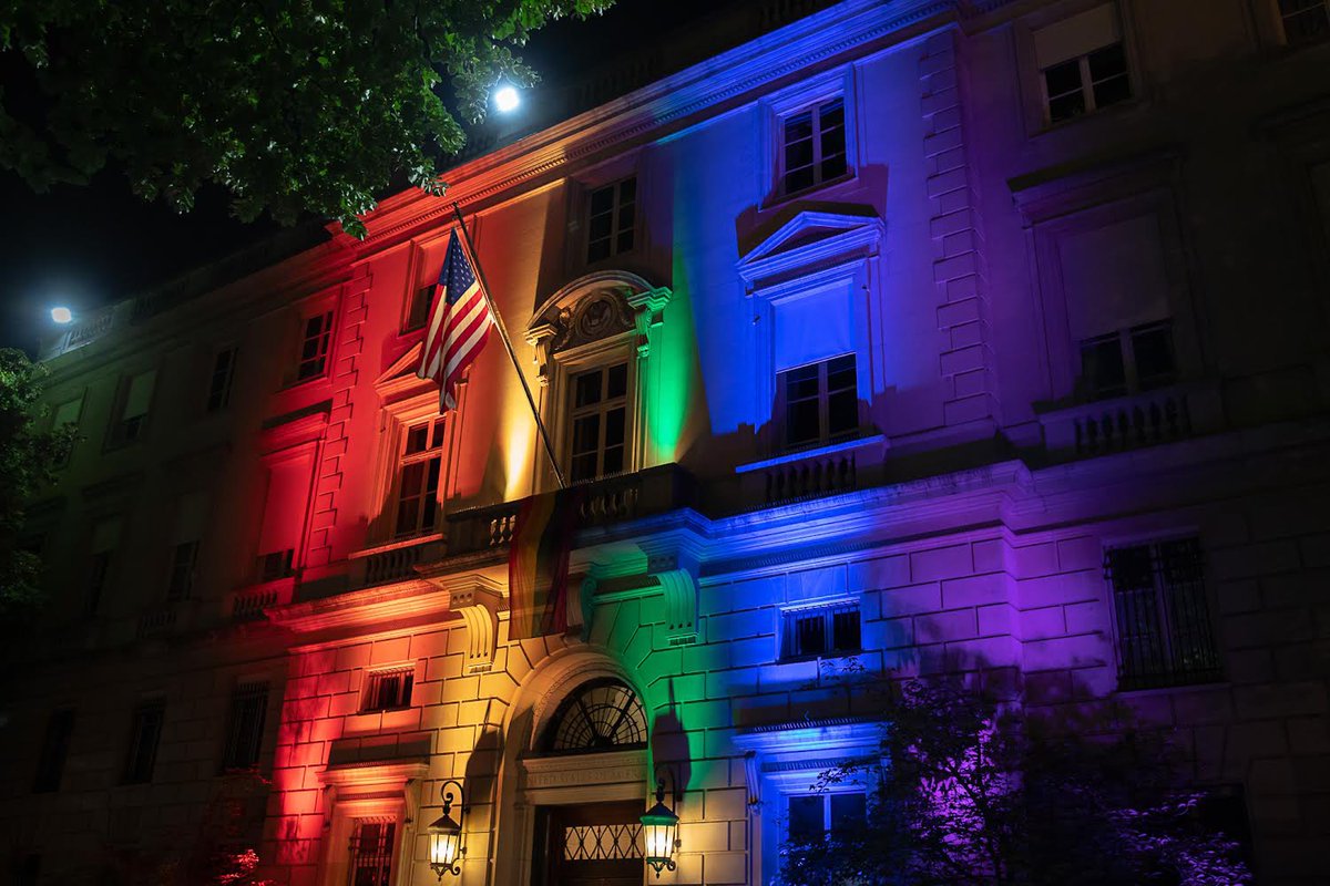 Us Embassy France On Twitter À Quelques Jours De La Marchedesfiertés à Paris Et Jusquà La