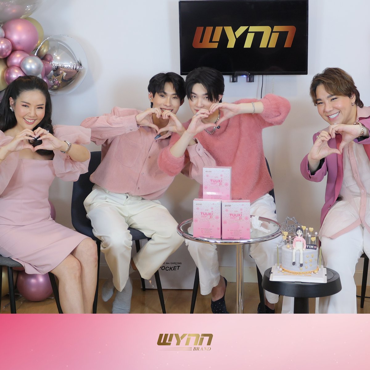Wynn Body Solution on Twitter: "แค่เจอ #TutorYim ใน LIVE ยังฟินขนาดนี้ ถ้าเจอตัวจริงที่งาน MEET ...