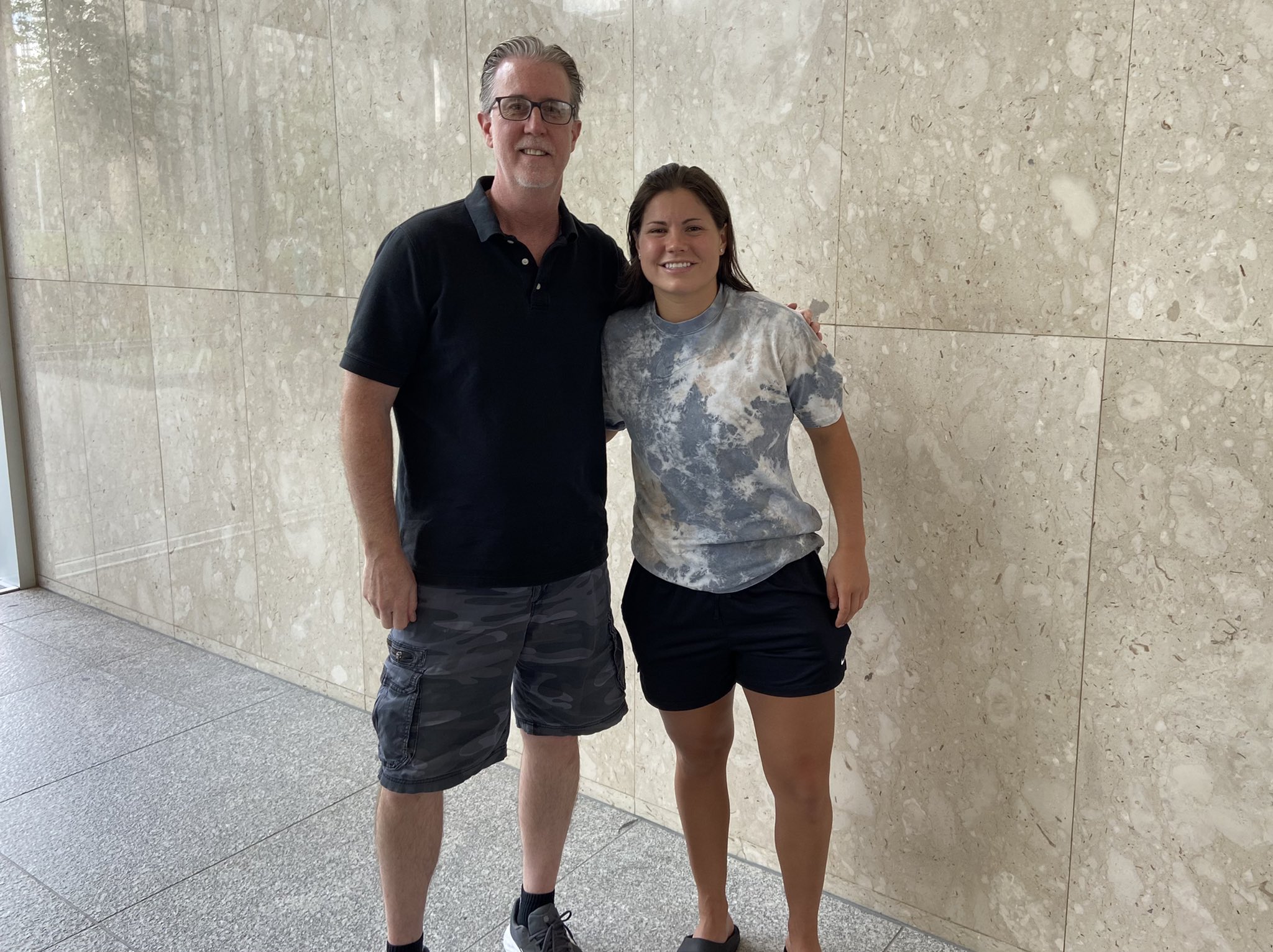 The SI KING on Twitter: "Met with USA Olympic hockey star @abby_roque in Minneapolis. Total ...