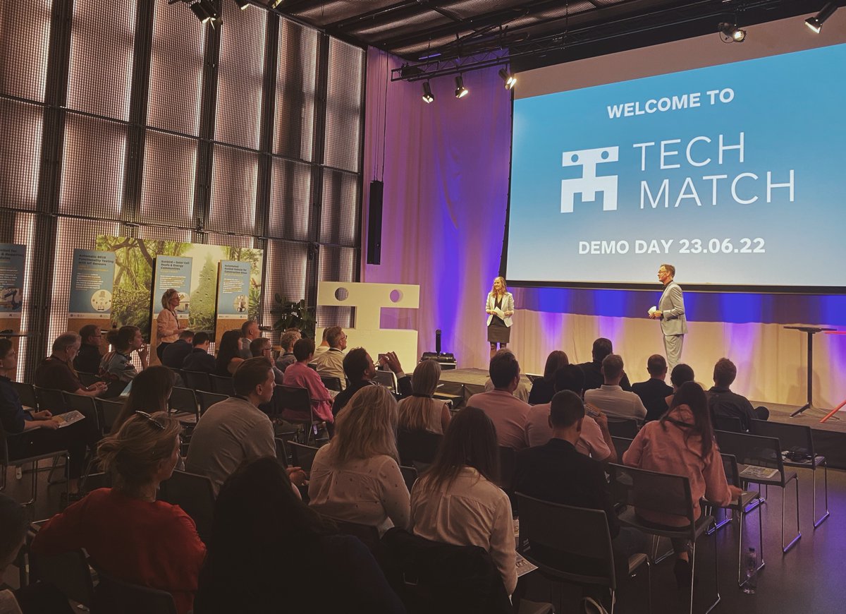 What is BLOXHUB? - BLOXHUB