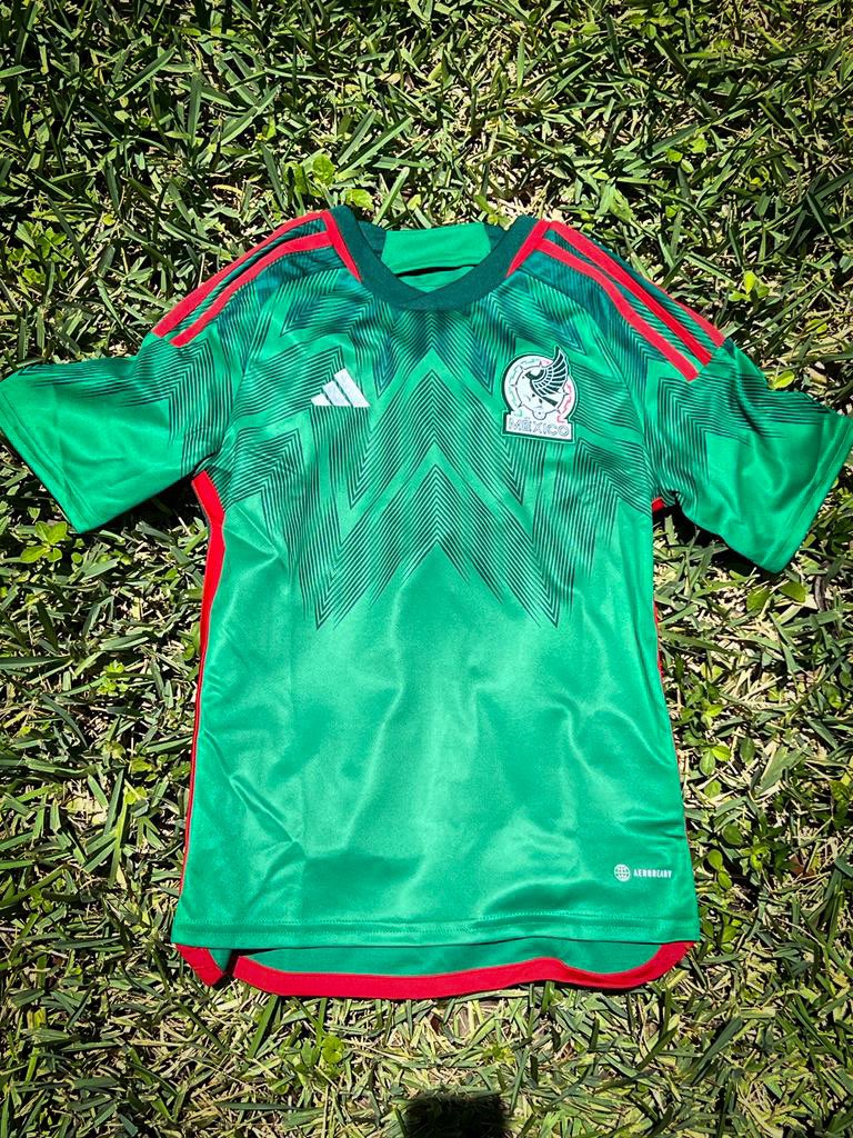 Mexico's WC kit revealed : r/LigaMX