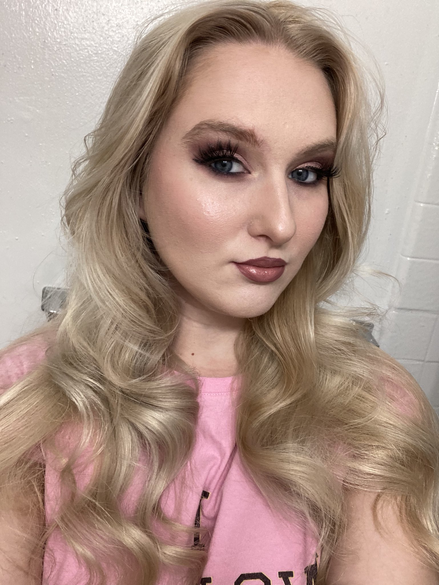 Tw Pornstars 2 Pic Audrey Madison Twitter Who Wants A Skype Show