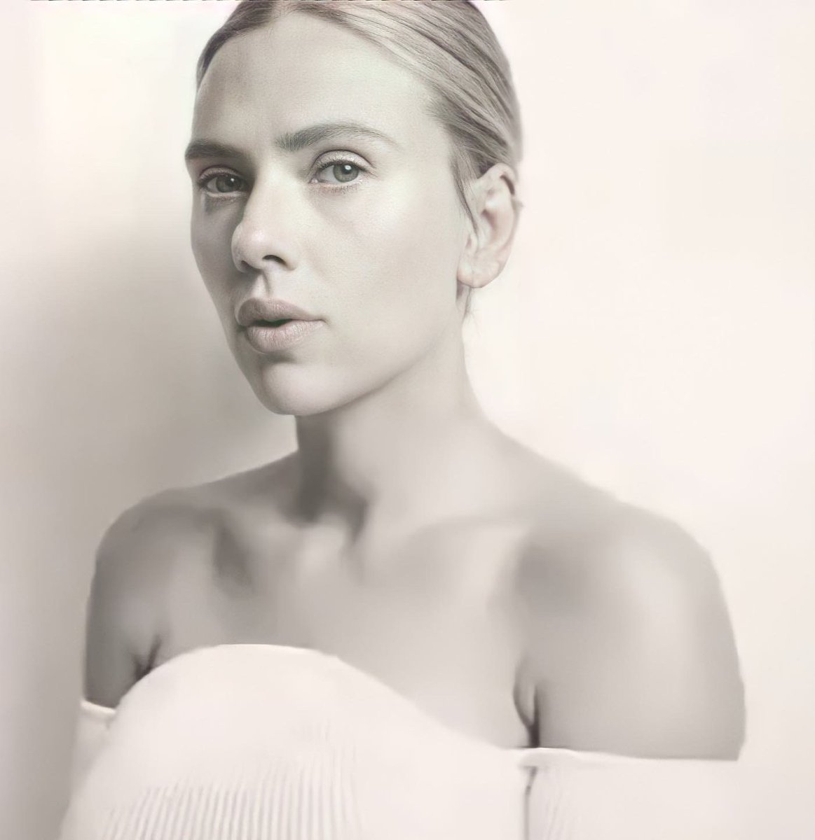 Scarlett Johansson and her ethereal beauty Best of Scarlett Johansson ...