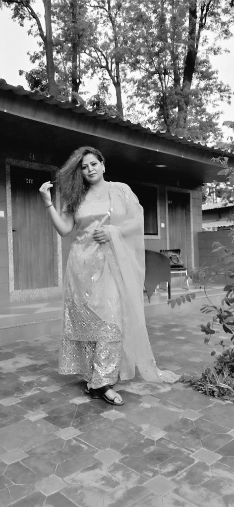 Sapna Sappu Official @sapnasappuu Timeline, The Visualized Twitter ...