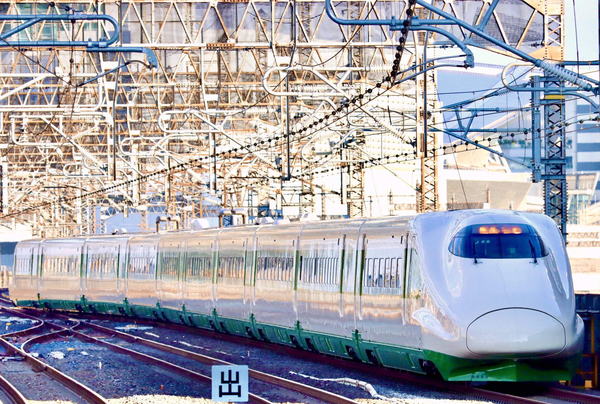 小江戸 on Twitter: "E2系J66編成 上越新幹線運用ということで、ちょうど時間があったので見て来ました。 緑色の新幹線、こどもの頃乗りました…懐かしいです。 …こういうときこそ ...