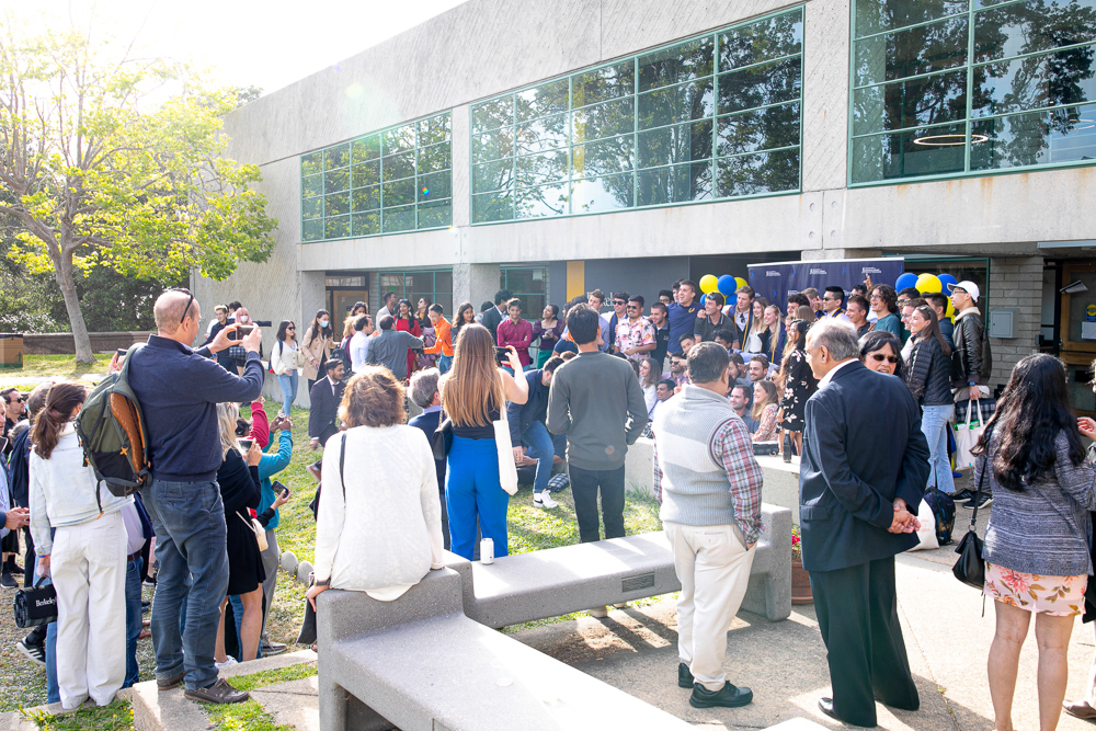 UC Berkeley MEng on Twitter: "Highlights from our MEng Graduation Reception last month - we ...