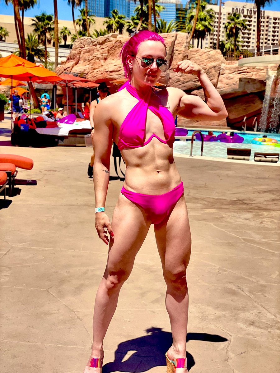 Female Muscle Fan💪 On Twitter Rt Clairemax The Vibes Are Immaculate