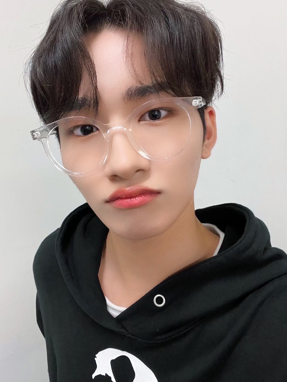 EPEX on Twitter: "[#제프] 오늘 하루도 수고했어 푹 쉬어! #EPEX #이펙스 #JEFF #제프 #젶프프 https://t.co/OtNqlJLn9c ...