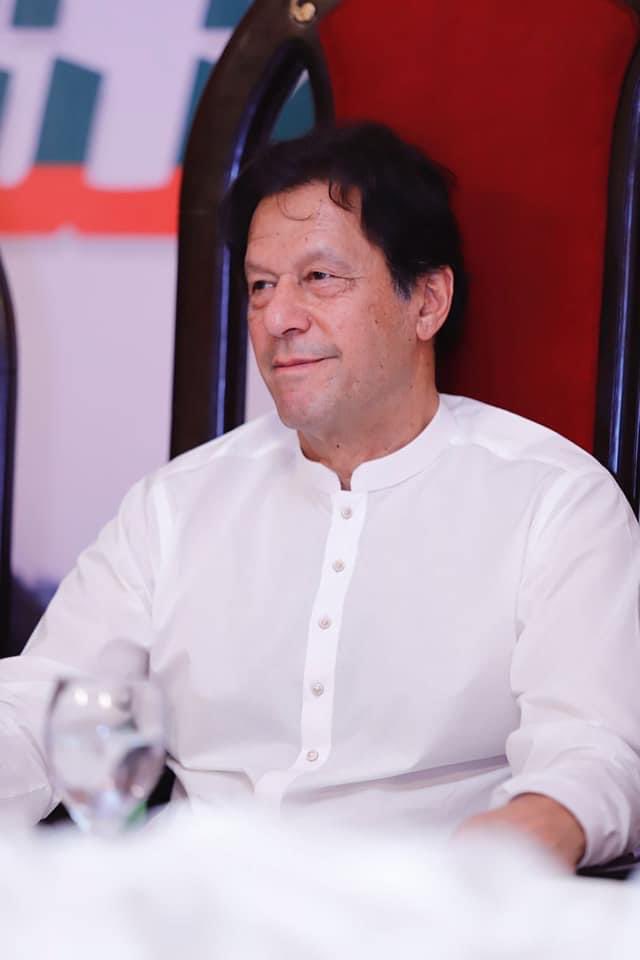 PTI on Twitter: "Chairman PTI @ImranKhanPTI earlier today in Bani Gala. https://t.co/gmLAaIV6GJ ...