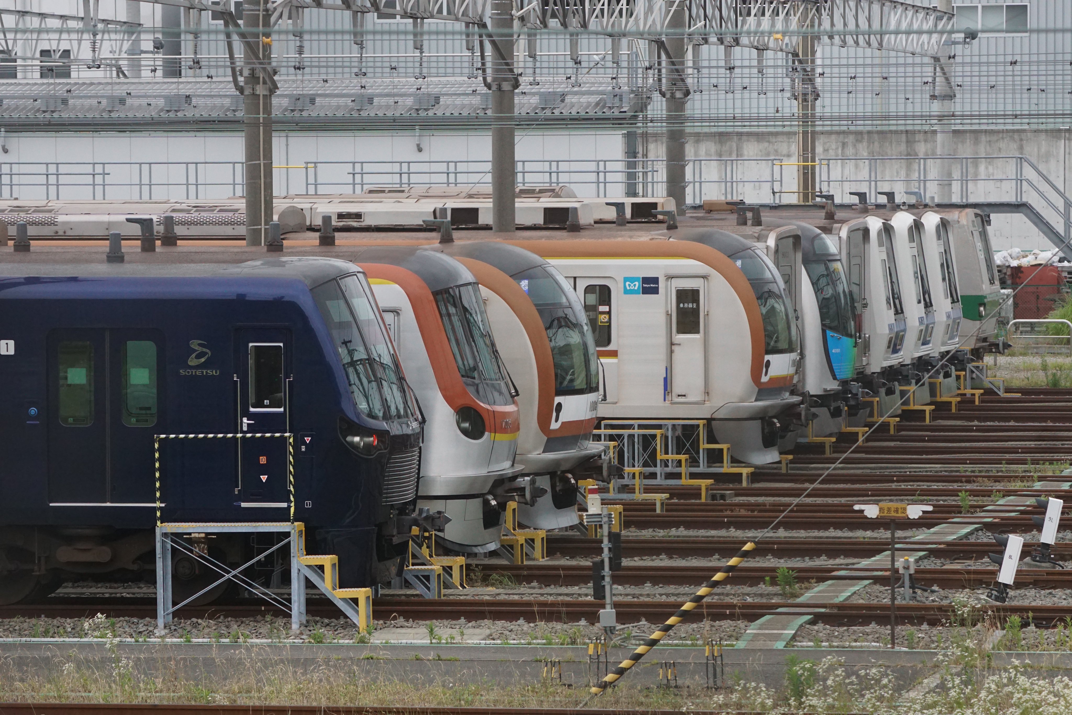 いとちゃん on Twitter: "2022/6/14 東京メトロ 和光検車区新木場分室にて 相鉄20000系 20107×10(20107F) 他 時間があったので新木場CRへ。 見に行っ ...