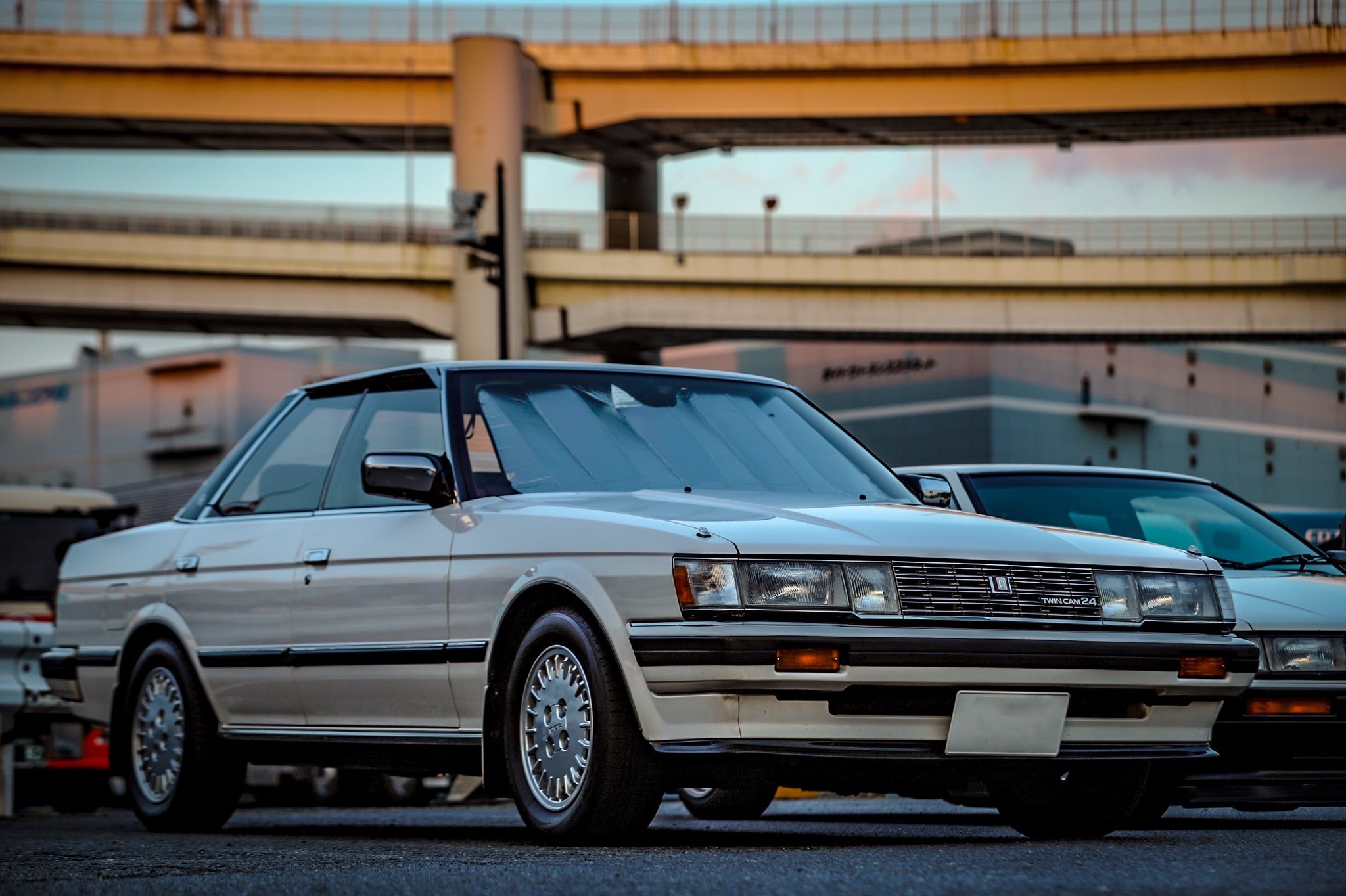 1988bmw520i on Twitter: "1984 トヨタ・マークII ハードトップ 2000 グランデ ツインカム24 (GX71) 「美しき正統。」 GX71マークII。この富士山 ...