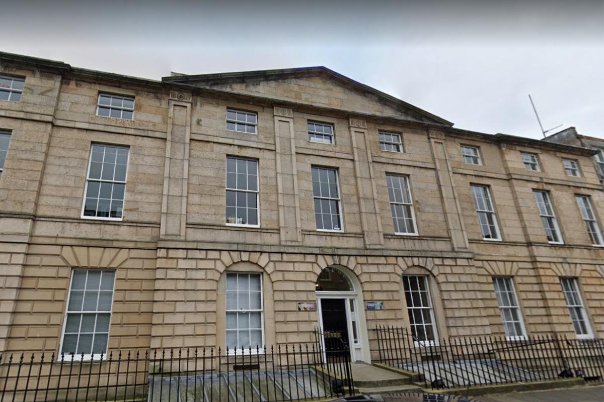 Marty 📻 on Twitter: "Tomorrow, @forthone is flittin'! We're doing the final show from Forth ...