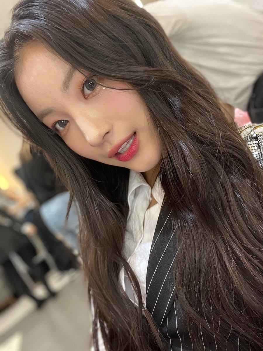 220617 ICHILLIN' Members Twitter Update - Yeju : r/ICHILLIN