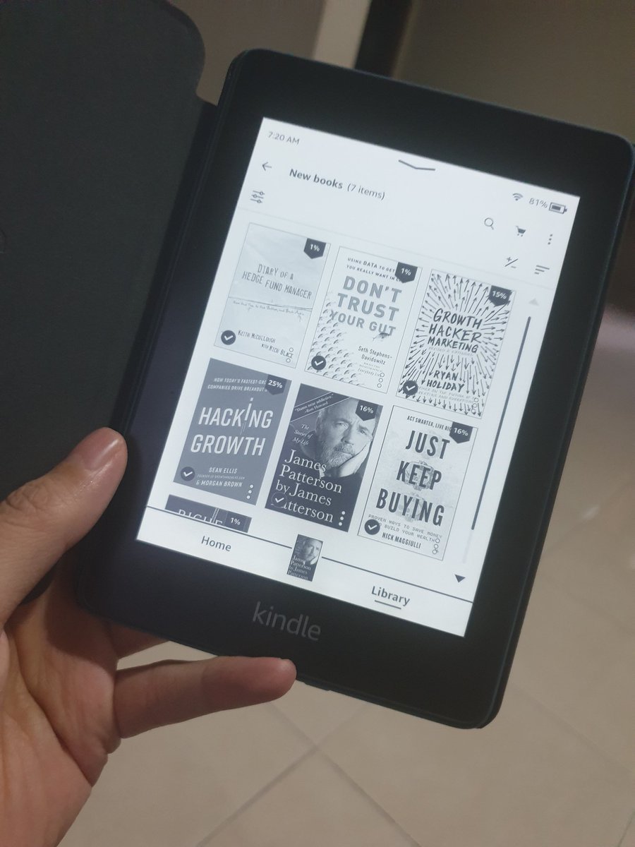 Sejak punya Kindle Paperwhite Gen 10, tak pernah beli buku fisik lagi ...