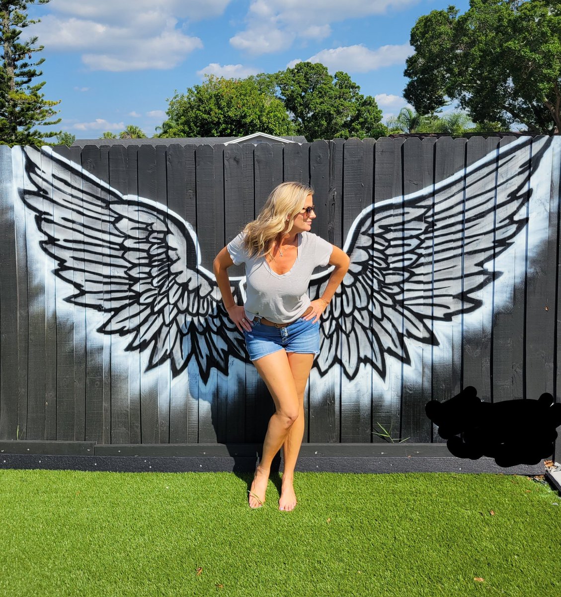 Only Andi (OnlyAndiOF) - Tweets on iEmoji.com