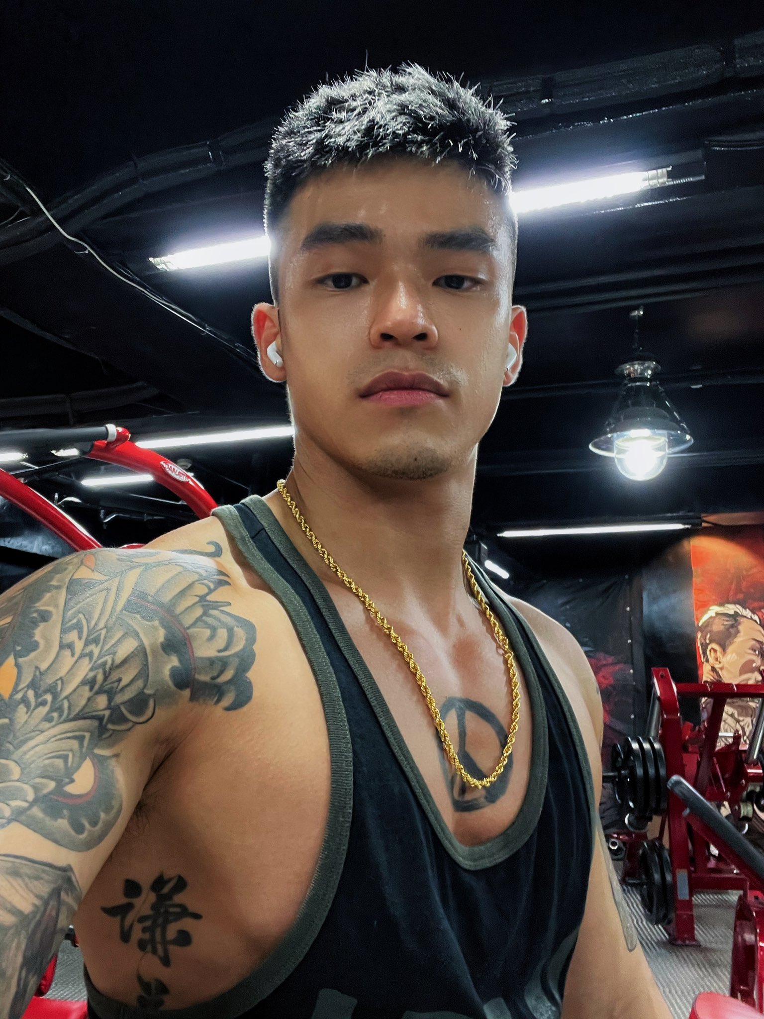 Xavier shih on Twitter: "🙃 https://t.co/Ushaqswsye" / Twitter