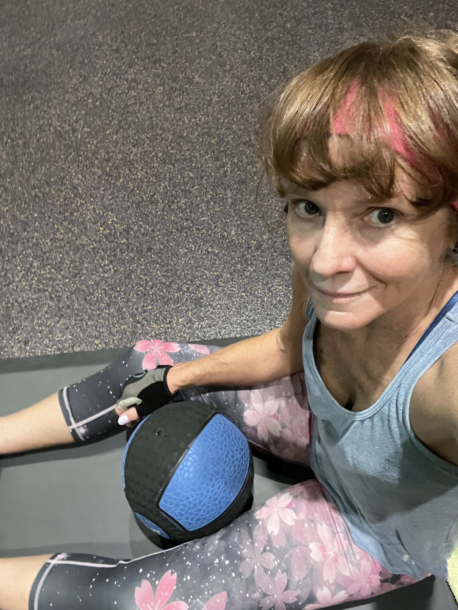 TW Pornstars - 2 pic. Cyndi Sinclair. Twitter. Do you want to be my ...