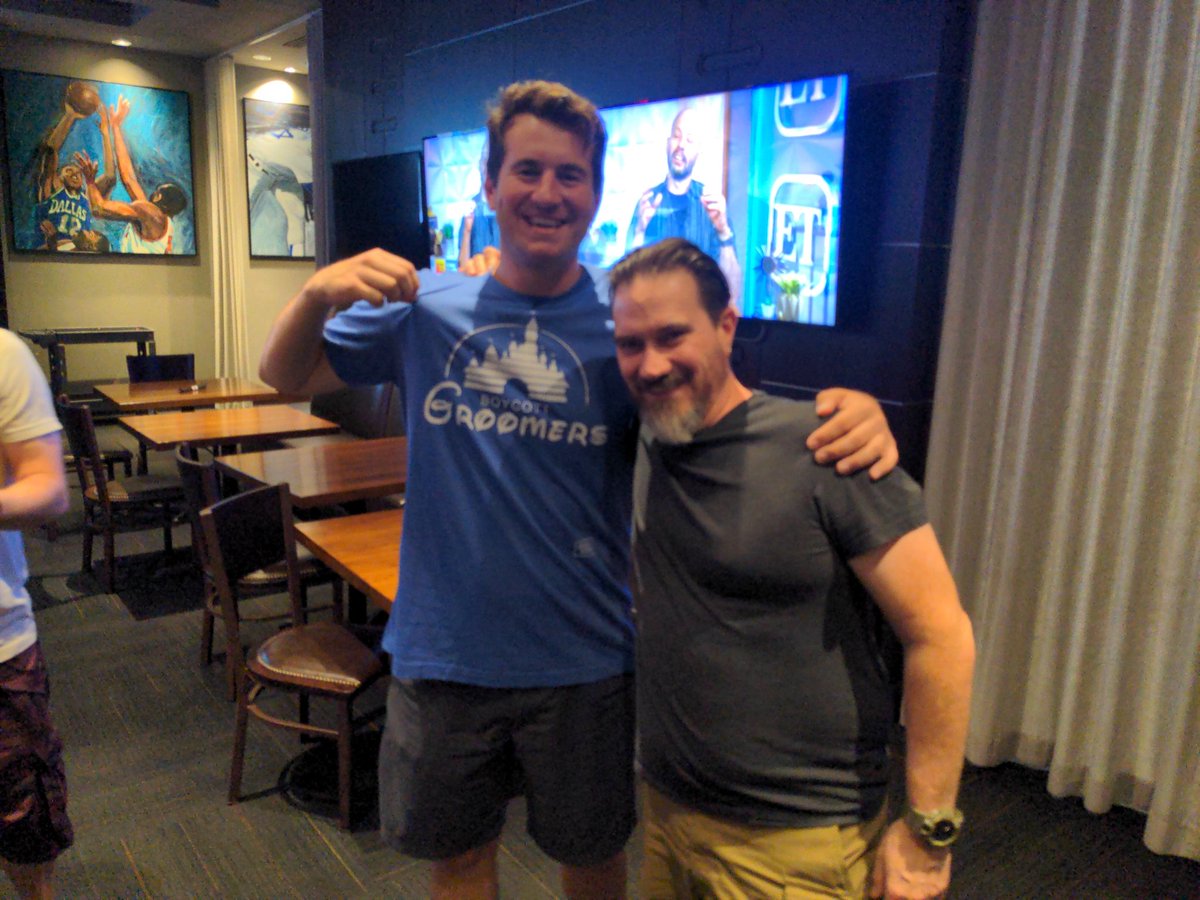 Comix Division on Twitter: "Look who we randomly ran into. @alexstein99"