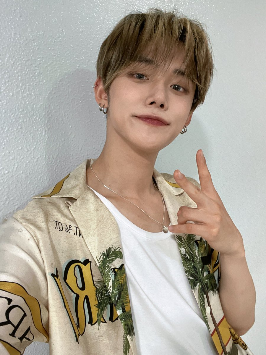 พินุ้งเบเบ On Twitter Rt Txt Members 모아는 봐라 연준 Yeonjun