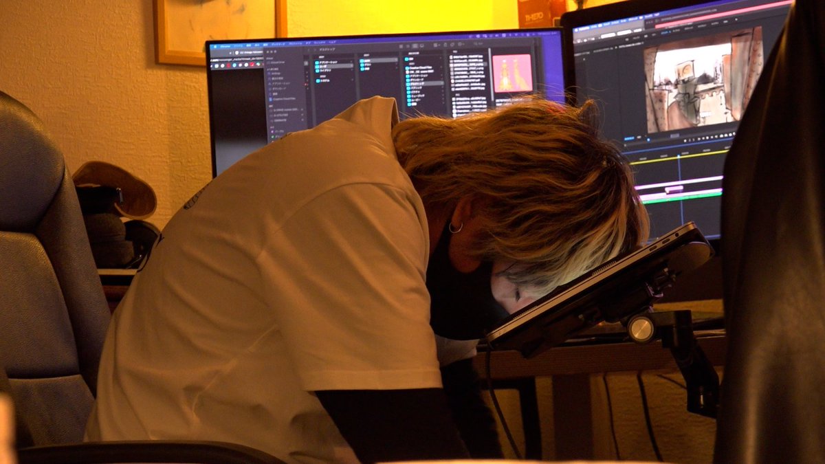 情熱大陸 on Twitter: "今夜11時からは #情熱大陸 映像作家/OSRIN 眠気と戦いながら、日々仕事を楽しむ… 溢れ出す才気の一端を垣間見た。 #mbs #jounetsu ...