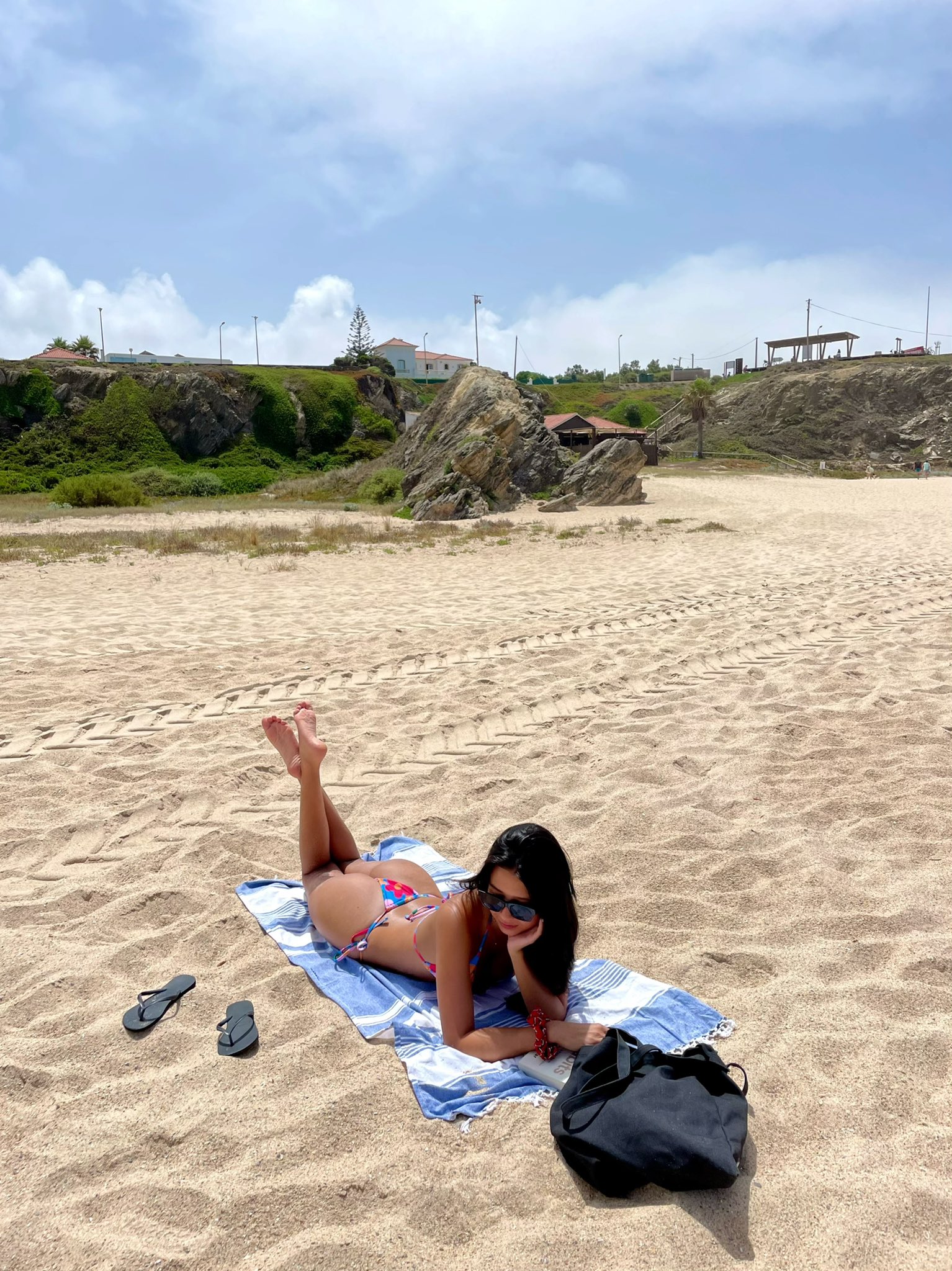 Angelina 🦋 on Twitter: "gm ct! what’s crackin https://t.co/46Tf8nrjb8" / Twitter