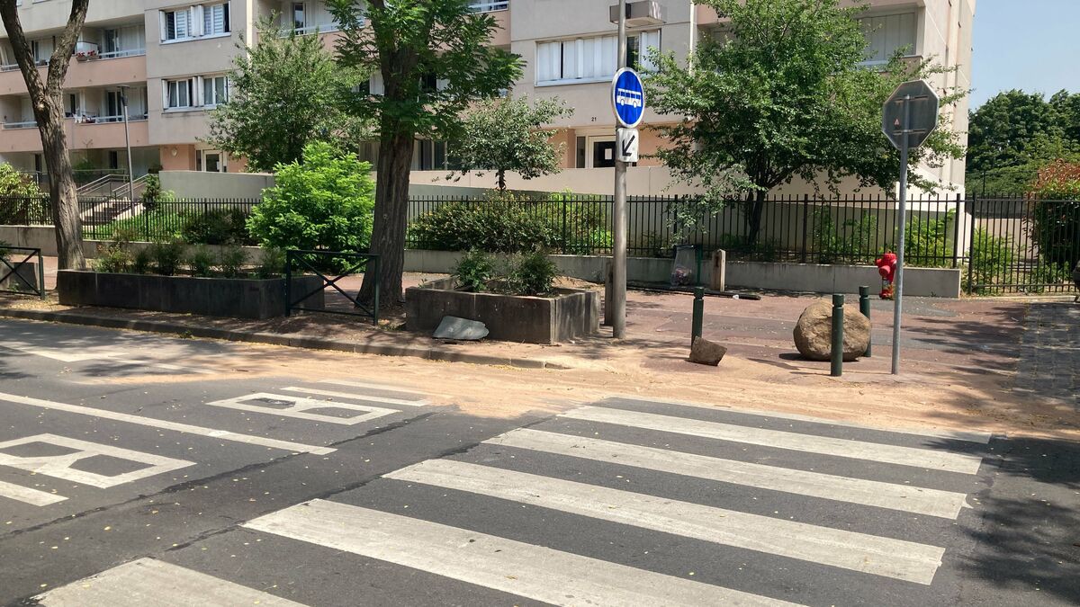 Revue De Presse On Twitter Rt Leparisien Evry Courcouronnes Un