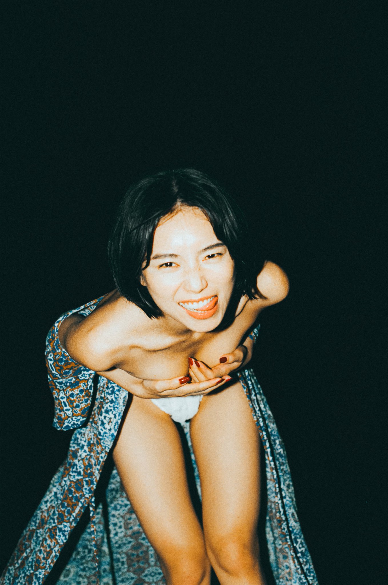 Sofia Sun on Twitter: "👼🏻 #nekoalbum #ComingSoon https://t.co/oEmEmTNBvr" / Twitter