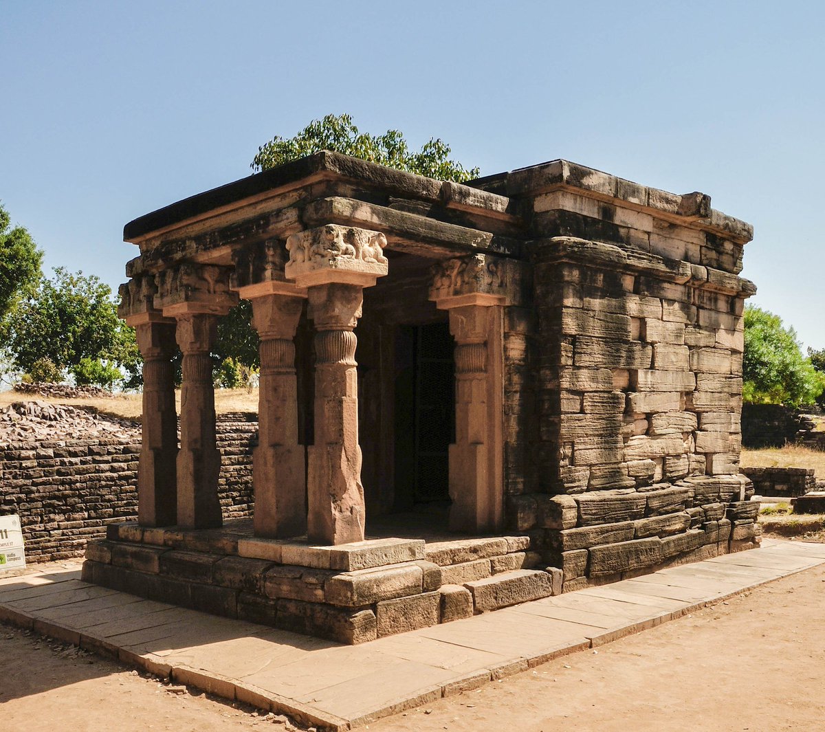 GUPTA TEMPLES series -1 Sanchi Gupta Temple - First temple of India The beginning of Temple ...