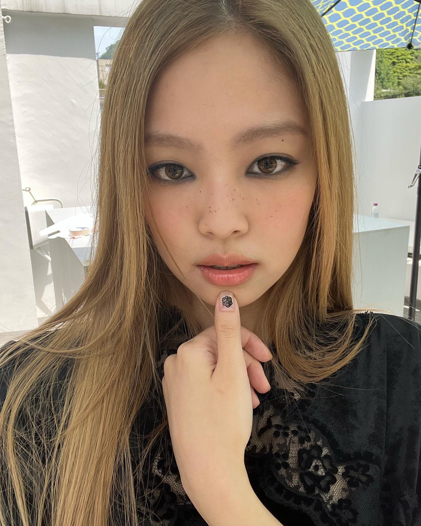 BLACKPINK BLINK UNION🌷 on Twitter: "[IG] #JENNIE (jennierubyjane) Instagram update “Swipe for ...