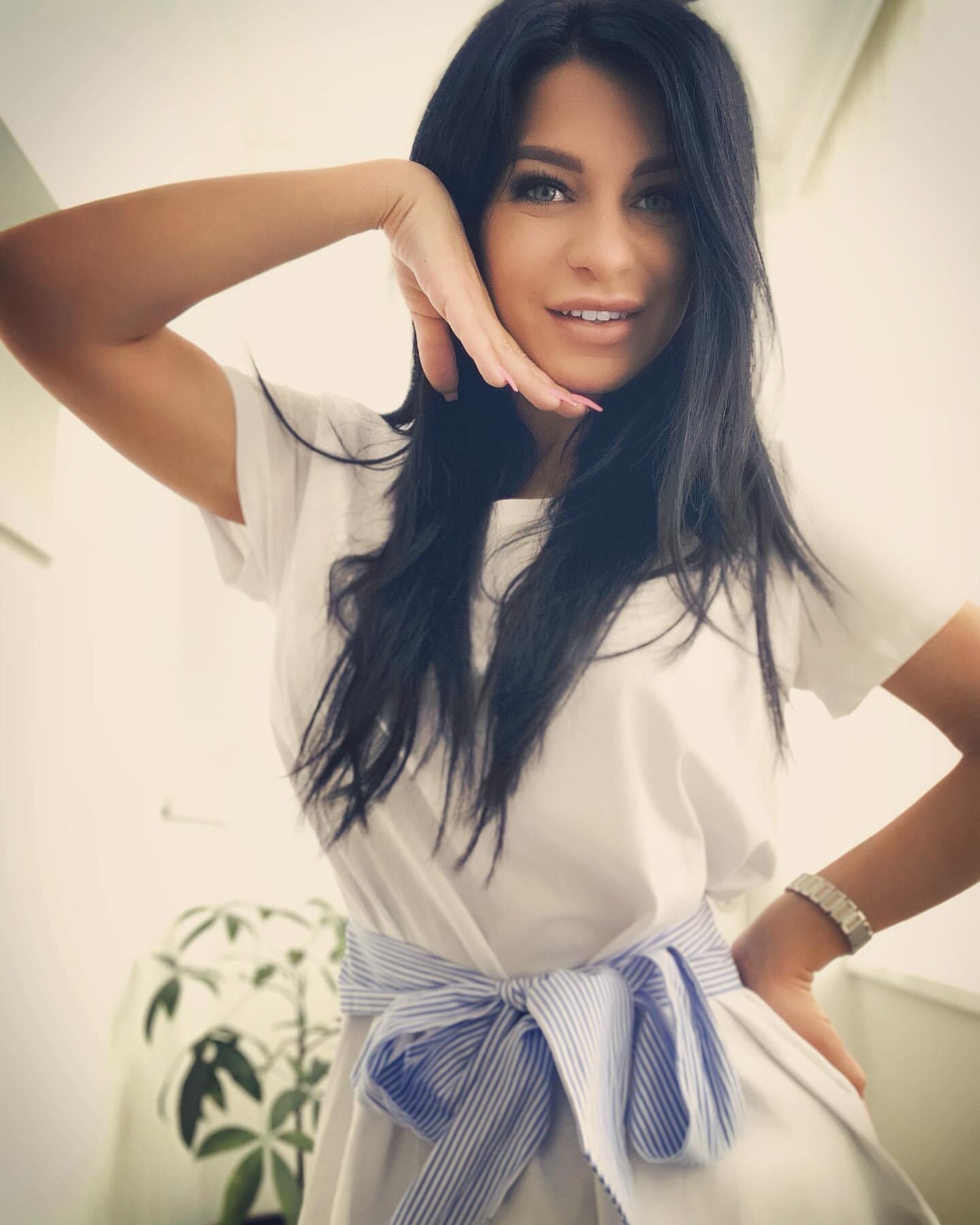 Anisyia Troyes On Twitter 🌹♥️🌹🌹🥰🥰 9iajfhtyl6 Twitter