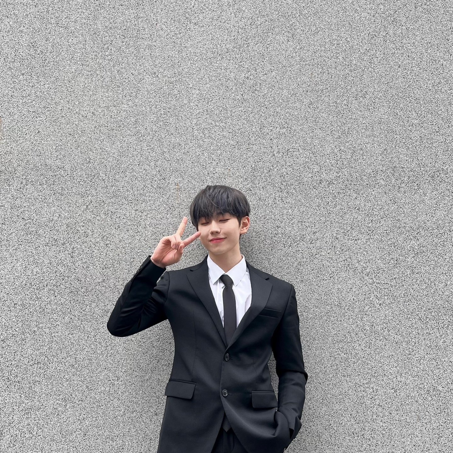 E'LAST(엘라스트) on Twitter: "Smile Version😊 #ELAST #엘라스트 #WONJUN #원준 https://t.co/wf0ZOcrGBa" / Twitter