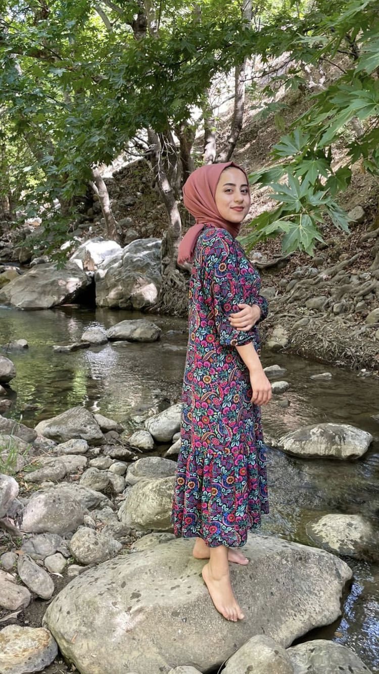 Turbanli ifsa paylasim on Twitter: "@Kartos04607943 @ali2525ila Nereli knka bu kiz" / Twitter