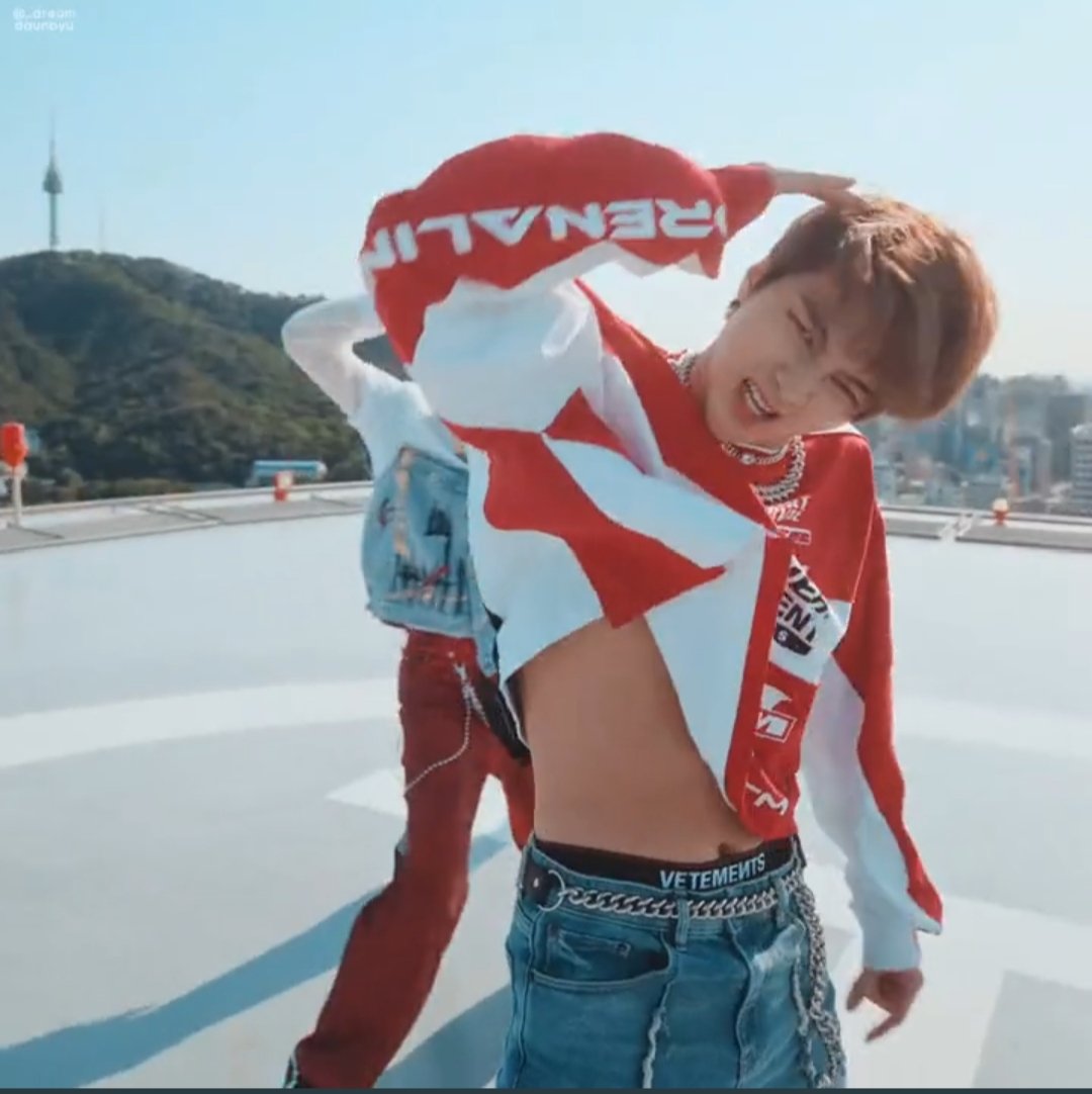 Legendary Kpop Abs ♂️ on Twitter: "1201. Junho / DRIPPIN"