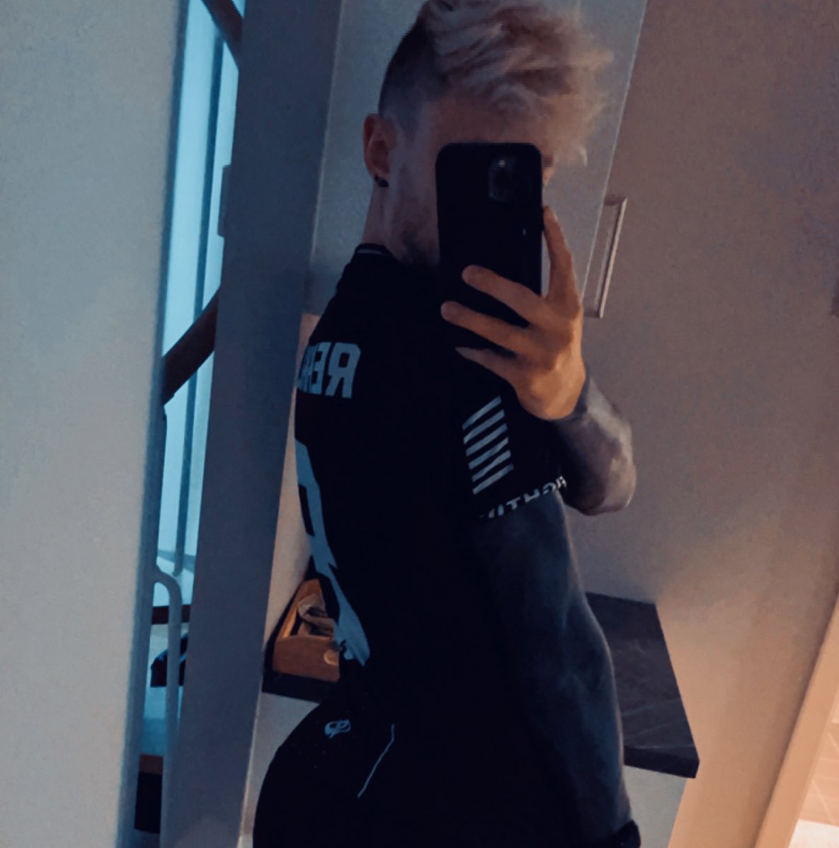 Joys Girlfriend On Twitter His Ass Fat